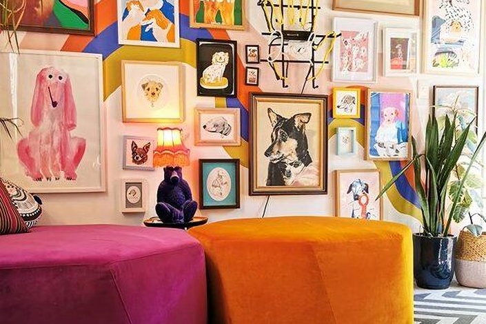 Warna Bold Trendi untuk Membuat Hari Anda Lebih Berwarna