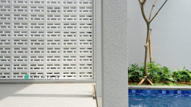 Poolside and Bathroom Breeze Block in Private House | Mukura Ceramics